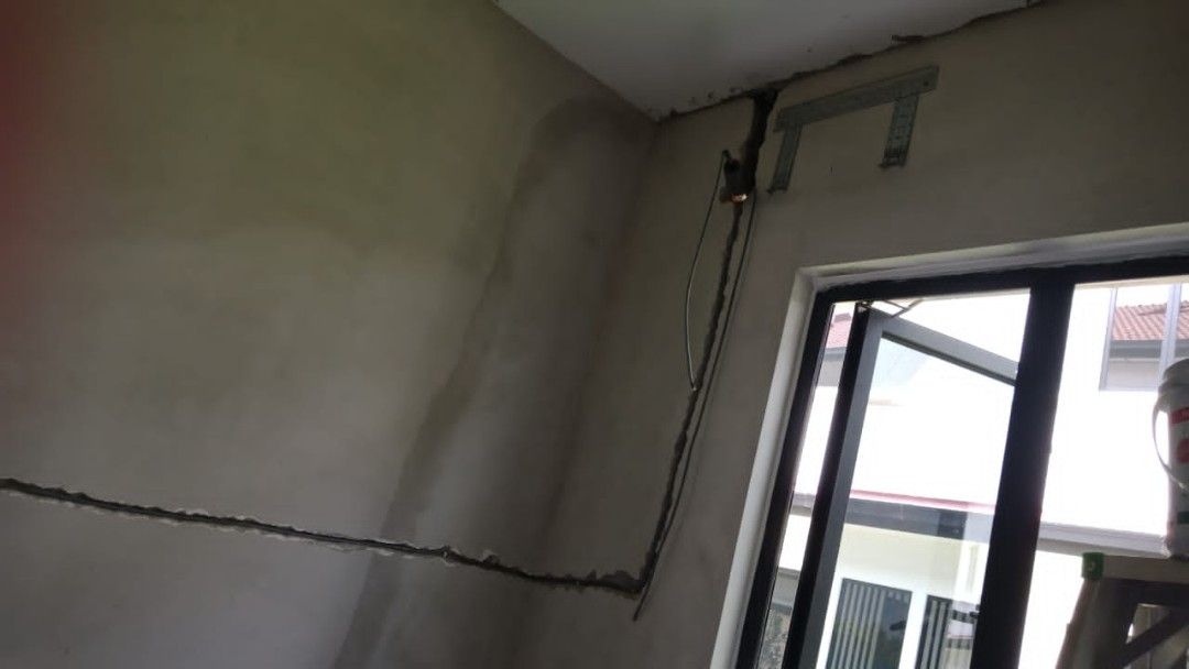 Hacking conceal AirCond pipe plaster Ceiling Electrical Wiring work ...