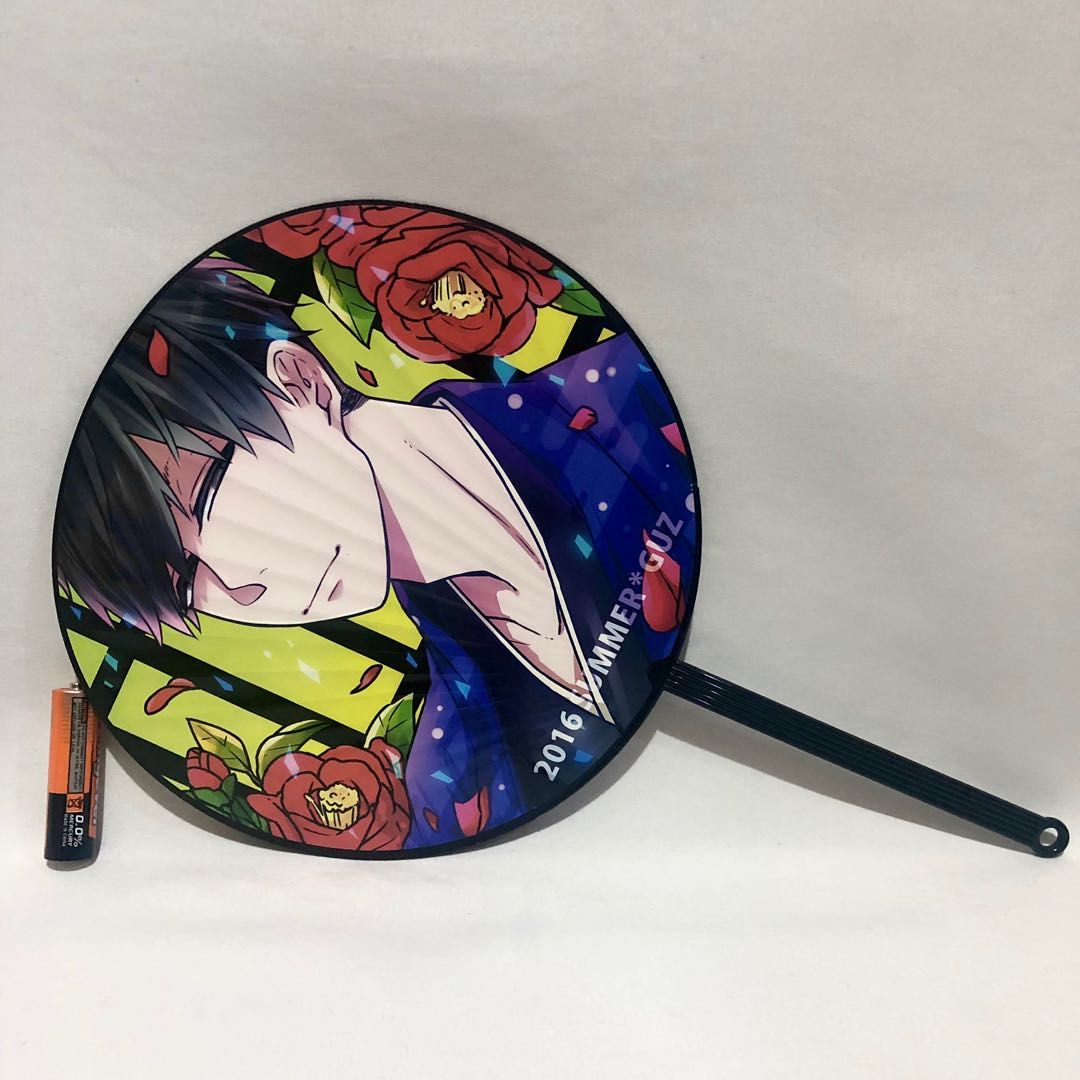Random Hand Fan Anime Merch Japan, Hobbies & Toys, Memorabilia ...