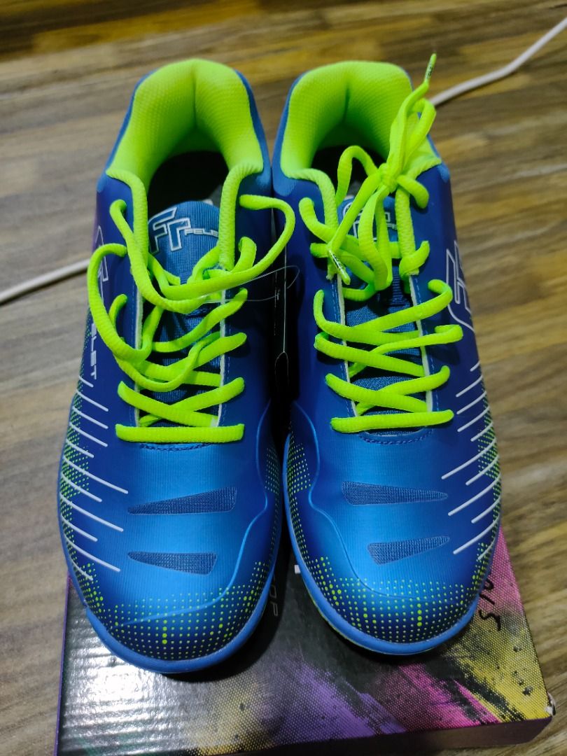 Kasut badminton Felet, Sports Equipment, Other Sports Equipment and ...