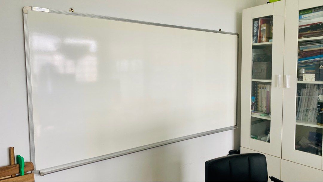 Like New! Large Whiteboard 180cm X 90cm, Hobbies & Toys, Stationery ...