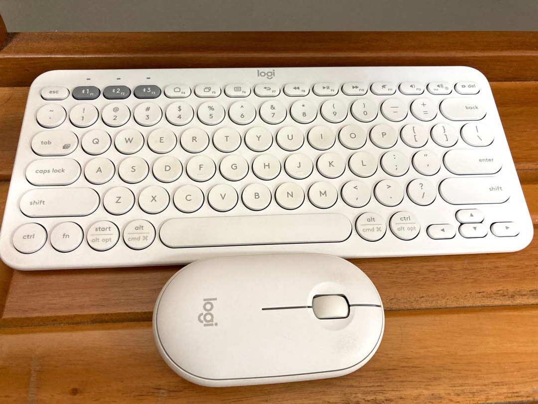 LOGITECH K380 Keyboard + M350 Pebble Wireless Mouse (Off White ...