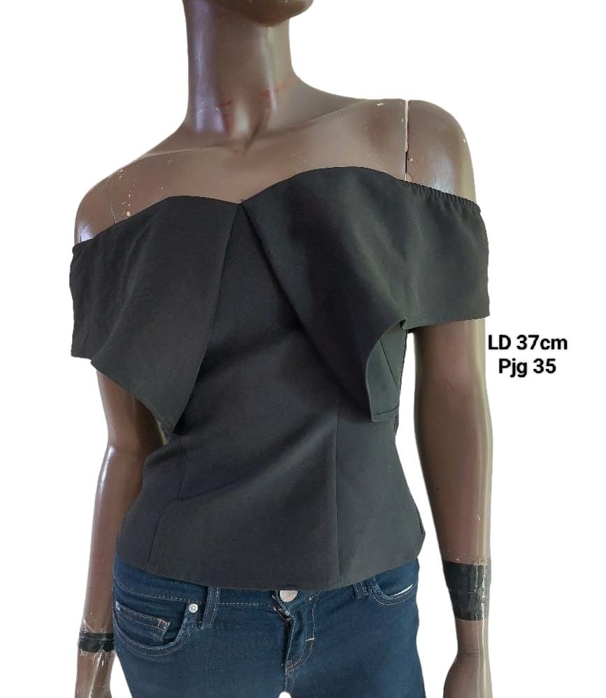 Love bonito Black Sabrina Top, Fesyen Wanita, Pakaian Wanita, Atasan di Carousell