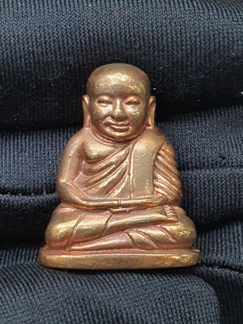 Lp Ngern Song Charoen Thai Amulet, Hobbies & Toys, Memorabilia ...