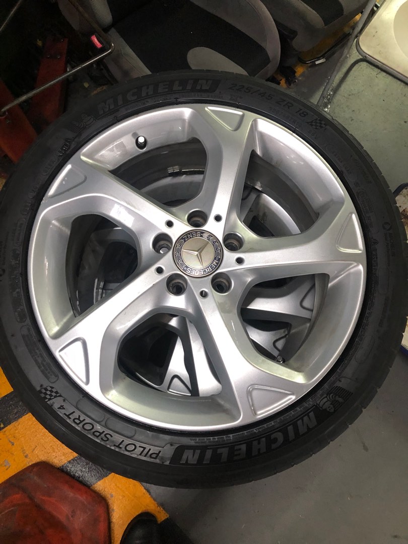Mercedes-Benz Original rim & Michelin ps4 Tyres, Car Accessories, Tyres ...