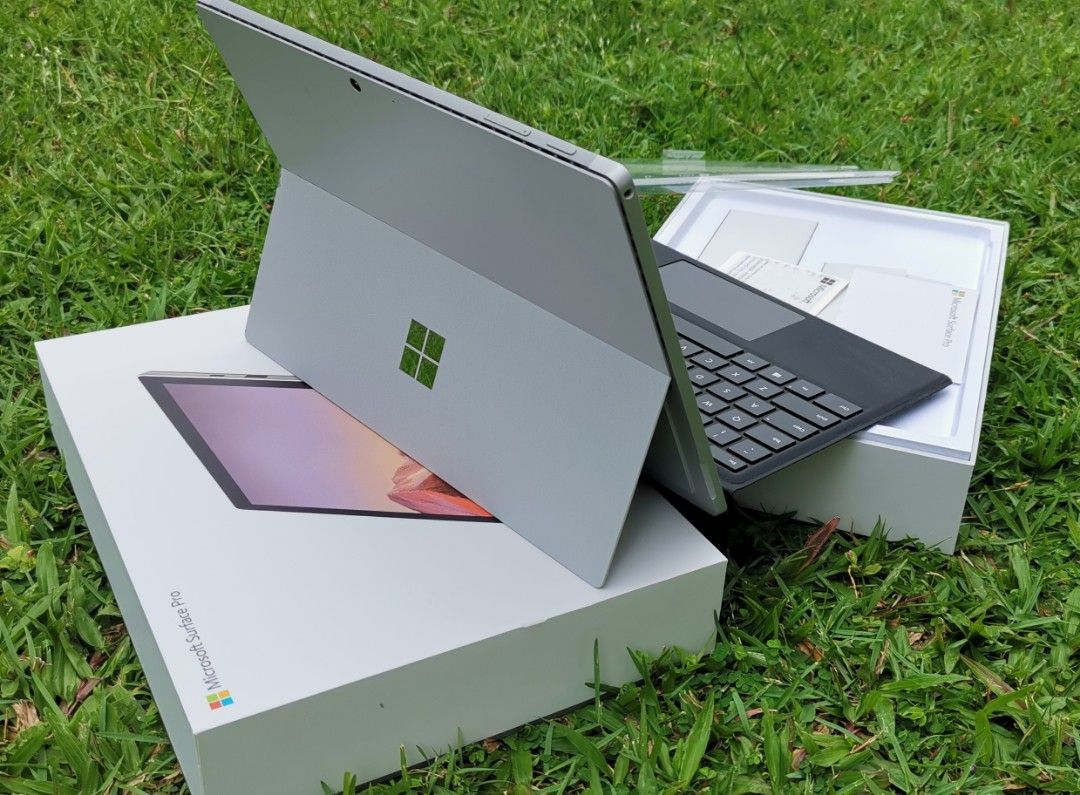 Microsoft Surface Pro 7, Computers & Tech, Laptops & Notebooks on Carousell