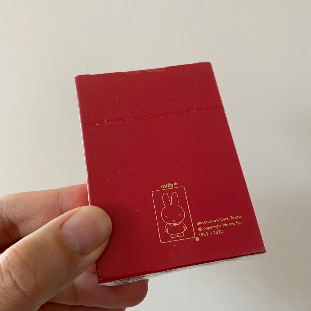 Miffy x Tommy Hilfiger - playing card, 興趣及遊戲, 玩具 & 遊戲類 - Carousell
