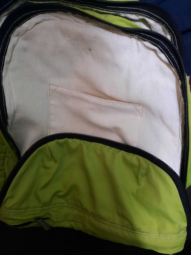 Original HEARTSTRINGS Unisex Yellow-green Backpack, Women's Fashion ...