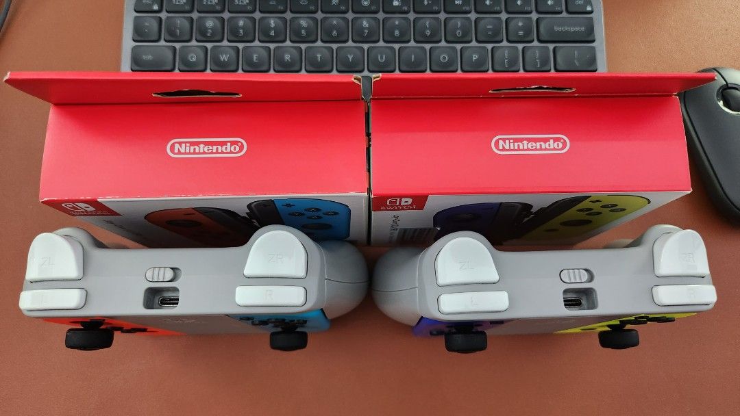 Original Nintendo Switch Joycons, Video Gaming, Gaming Accessories ...