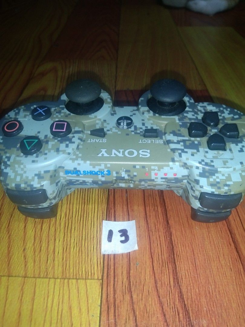 PlayStation 3 Original Controller, Video Gaming, Gaming Accessories, Controllers on Carousell
