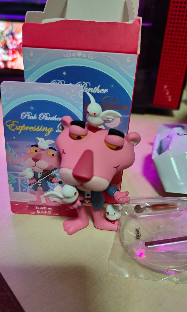 Popmart Pink Panther Expressing Love, Hobbies & Toys, Toys & Games on ...