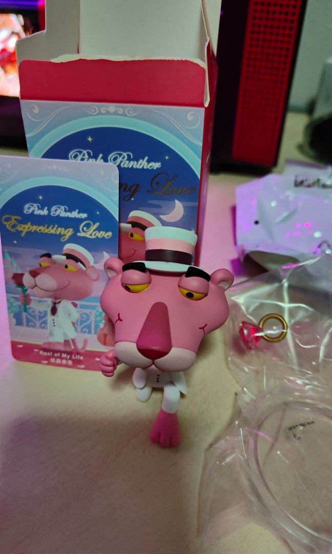 Popmart Pink Panther Expressing Love, Hobbies & Toys, Toys & Games on ...