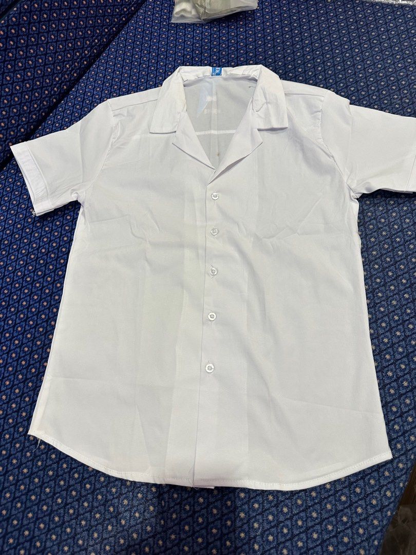 SCHOOL UNIFORM WHITE LARGE SIZE, Babies & Kids, Babies & Kids Fashion ...