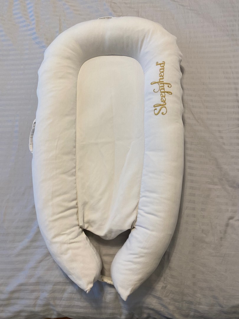 Sleepyhead deluxe, Babies & Kids, Baby Nursery & Kids Furniture, Cots ...