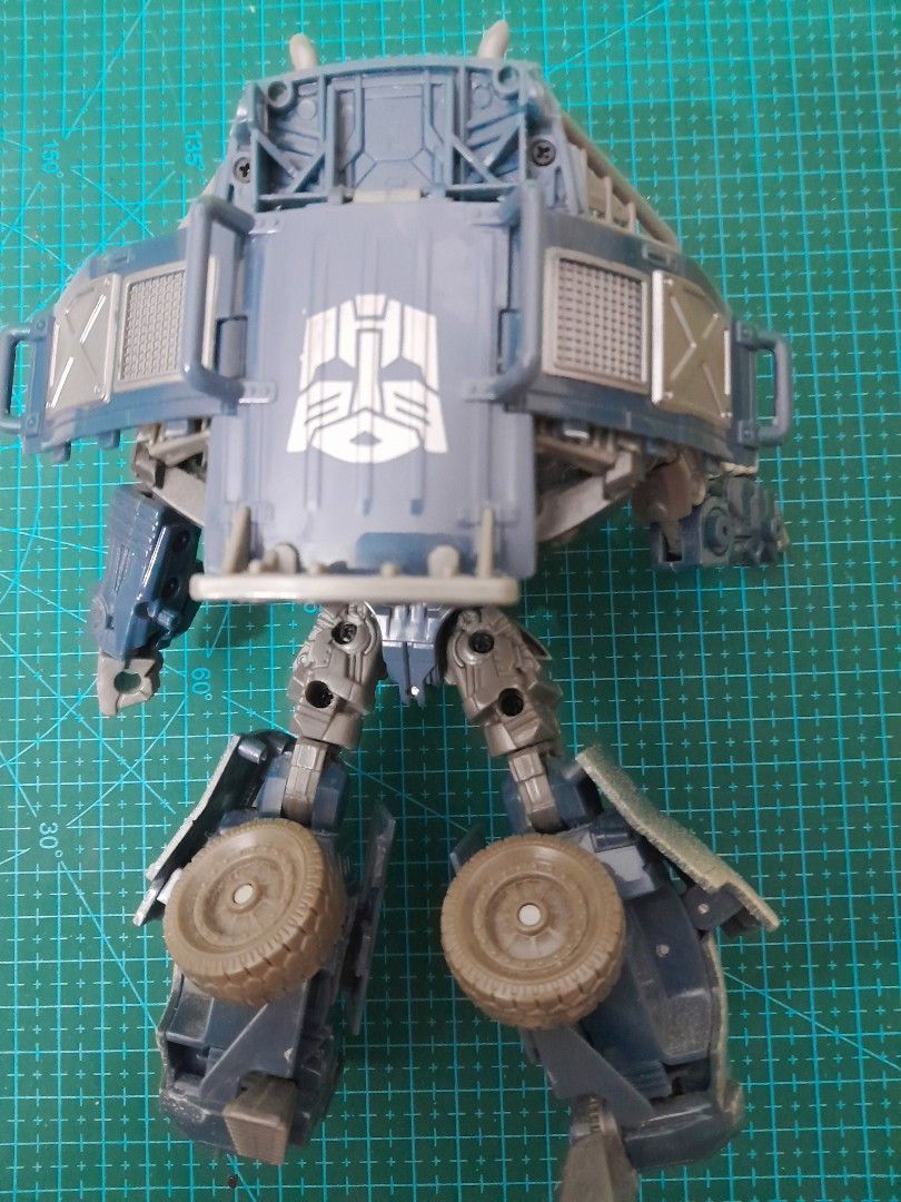 Transformers ironhide Rotf Autobot Recon voyager class, Hobbies & Toys ...