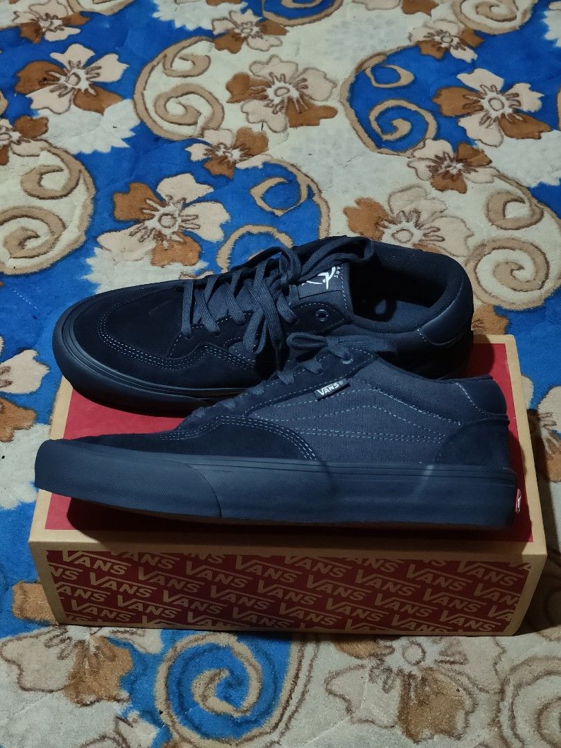 Vans Rowan Pro Original, Fesyen Pria, Sepatu , Sneakers di Carousell