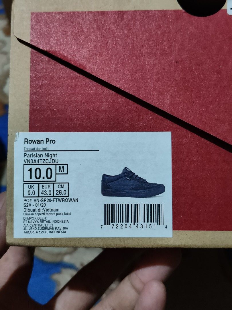 Vans Rowan Pro Original, Fesyen Pria, Sepatu , Sneakers di Carousell