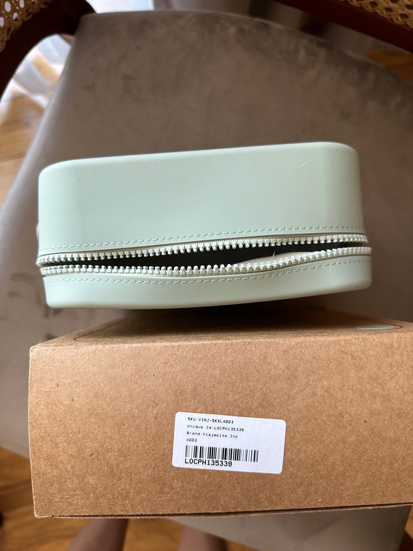 Viajecito Splashkit XL (Body Only) - Light Sage, Women's Fashion, Bags ...