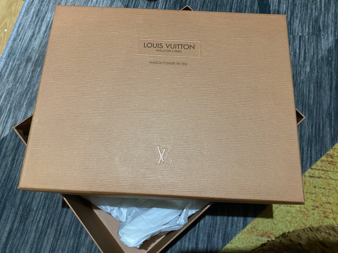 Vintage Louis Vuitton LV Box, Luxury, Accessories on Carousell