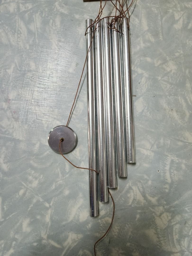 Vintage Wood Pyramid Top 5 Stainless Steel Rods 22.5cm to 17.5cm - Loud ...