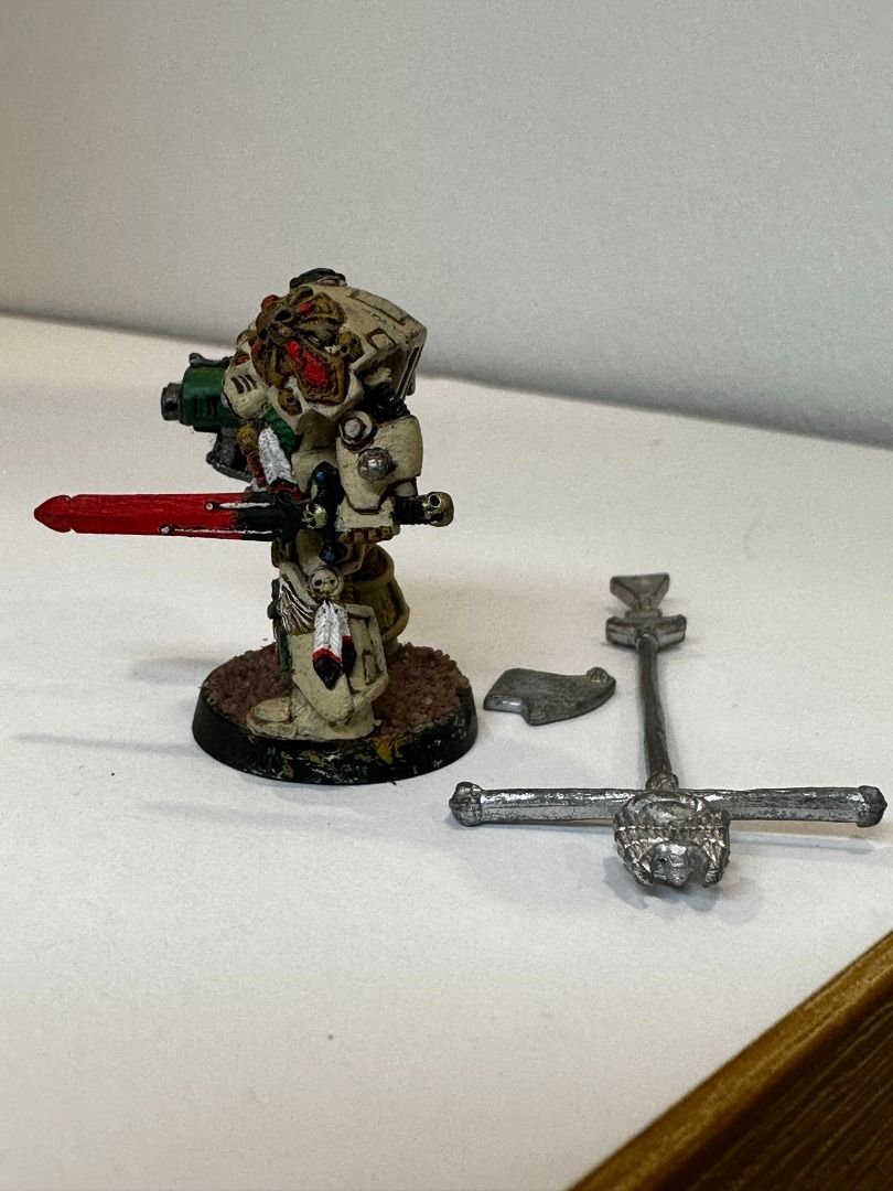 Warhammer 40000: Dark Angels Deathwing Terminator Sergeant (Classic ...