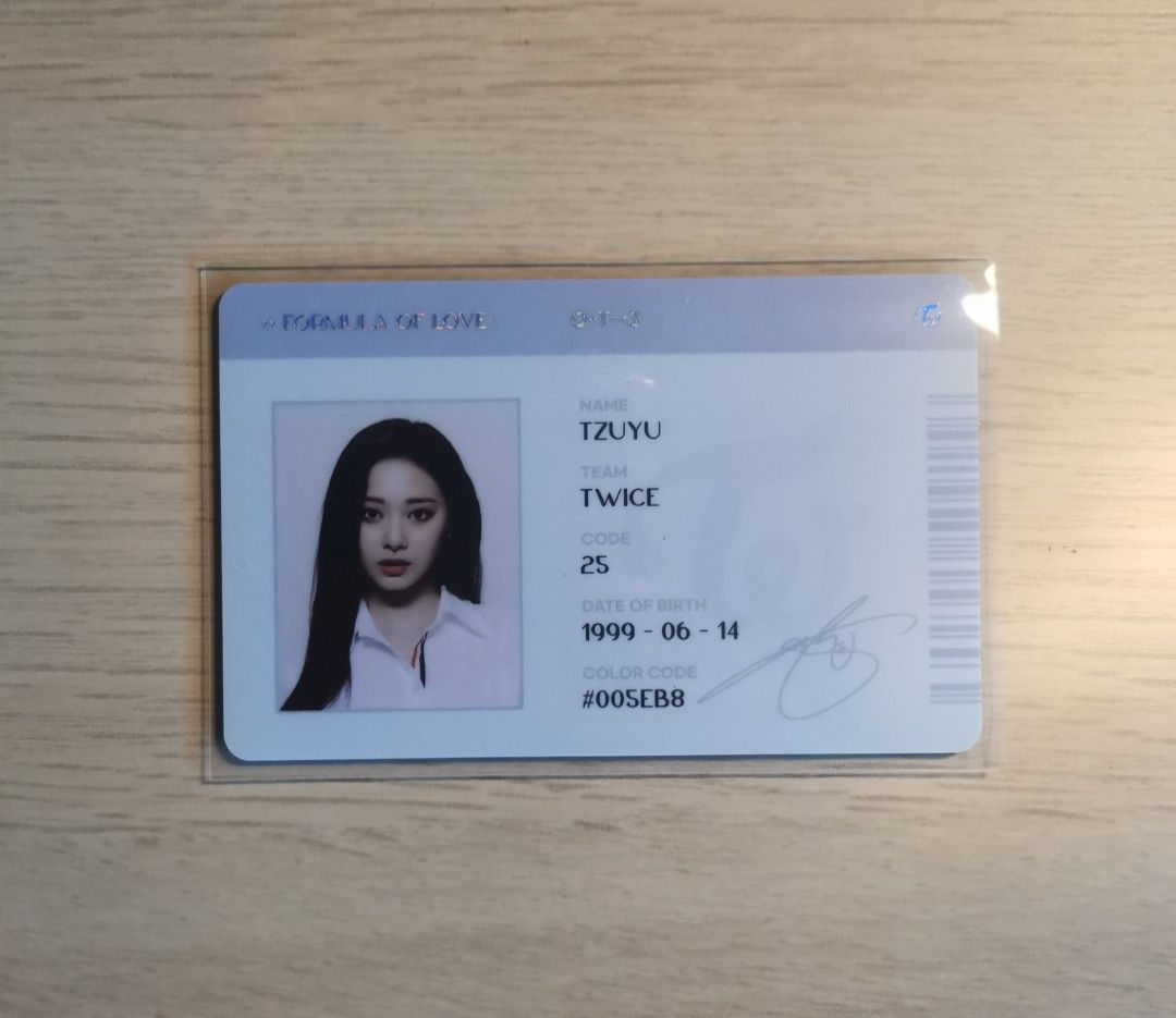 [WTS] twice tzuyu FOL formula of love id card, Hobbies & Toys ...