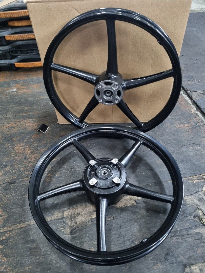 X1R Y125Z 5 Batang Black Rims, Motorcycles, Motorcycle Accessories on ...