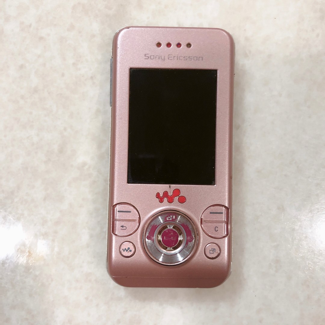 老物 手機收藏 Sony Ericsson W580i 限量珠光粉色 滑蓋機 古董機, 手機及配件, 手機, 其他手機在旋轉拍賣