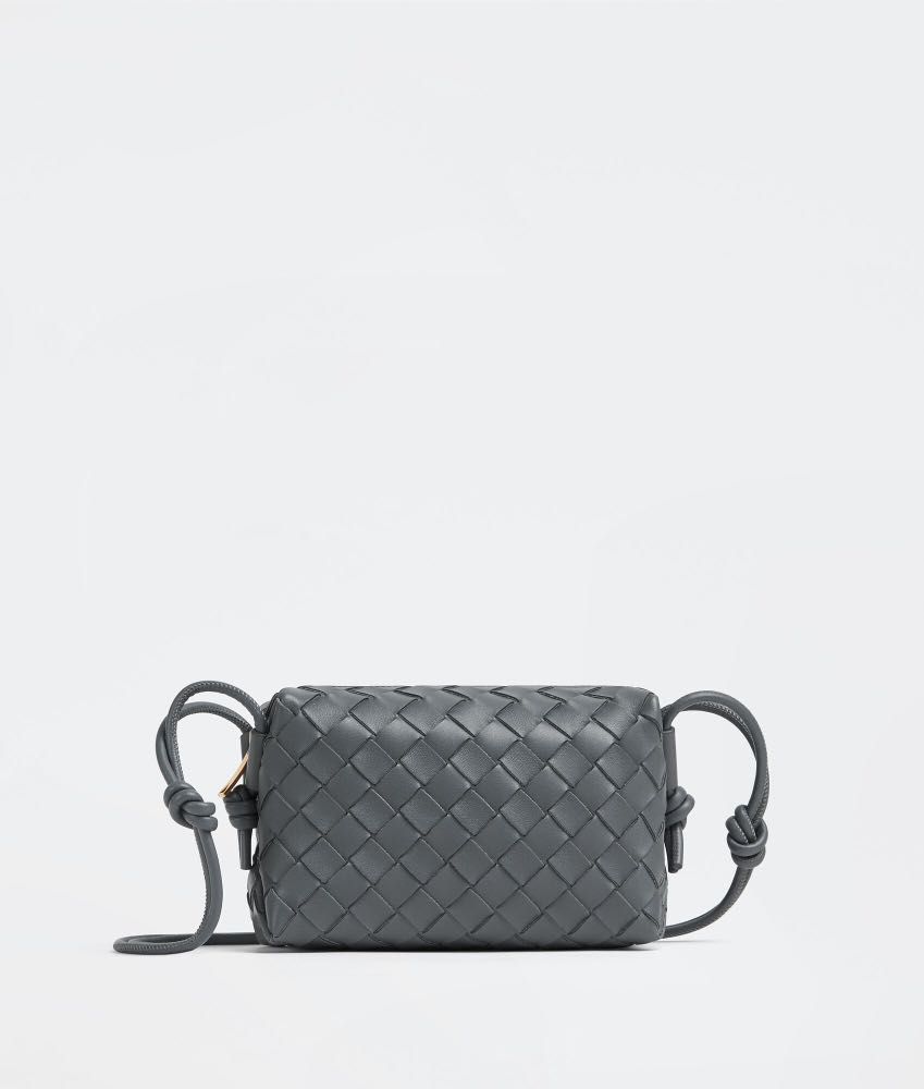BV mini loop camera bag, 女裝, 手袋及銀包, 多用途袋 - Carousell