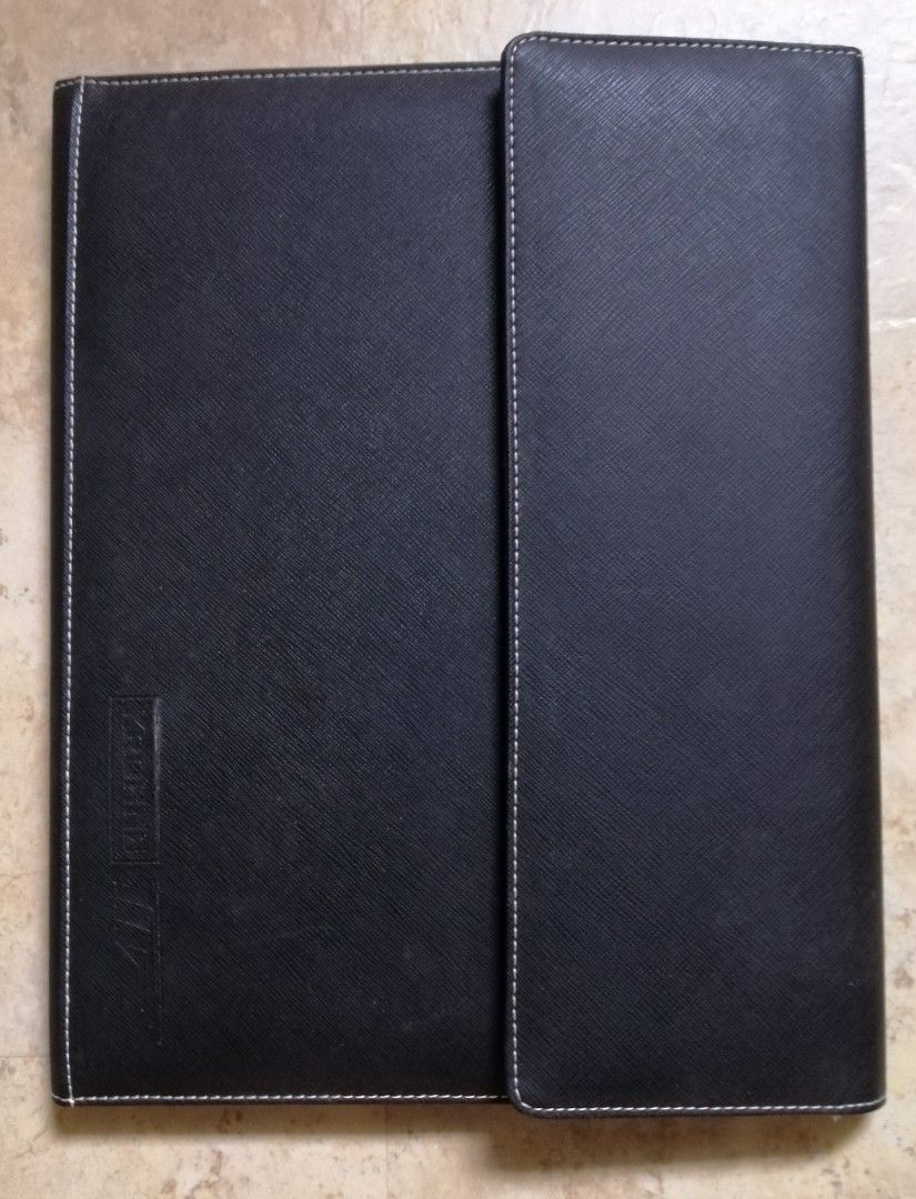 A4 size black document holder, Hobbies & Toys, Stationery & Craft ...