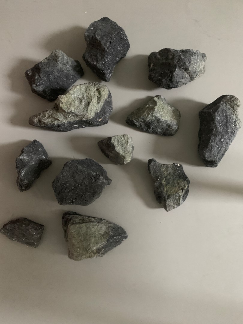 ADA Koke Stones, Pet Supplies, Homes & Other Pet Accessories on Carousell