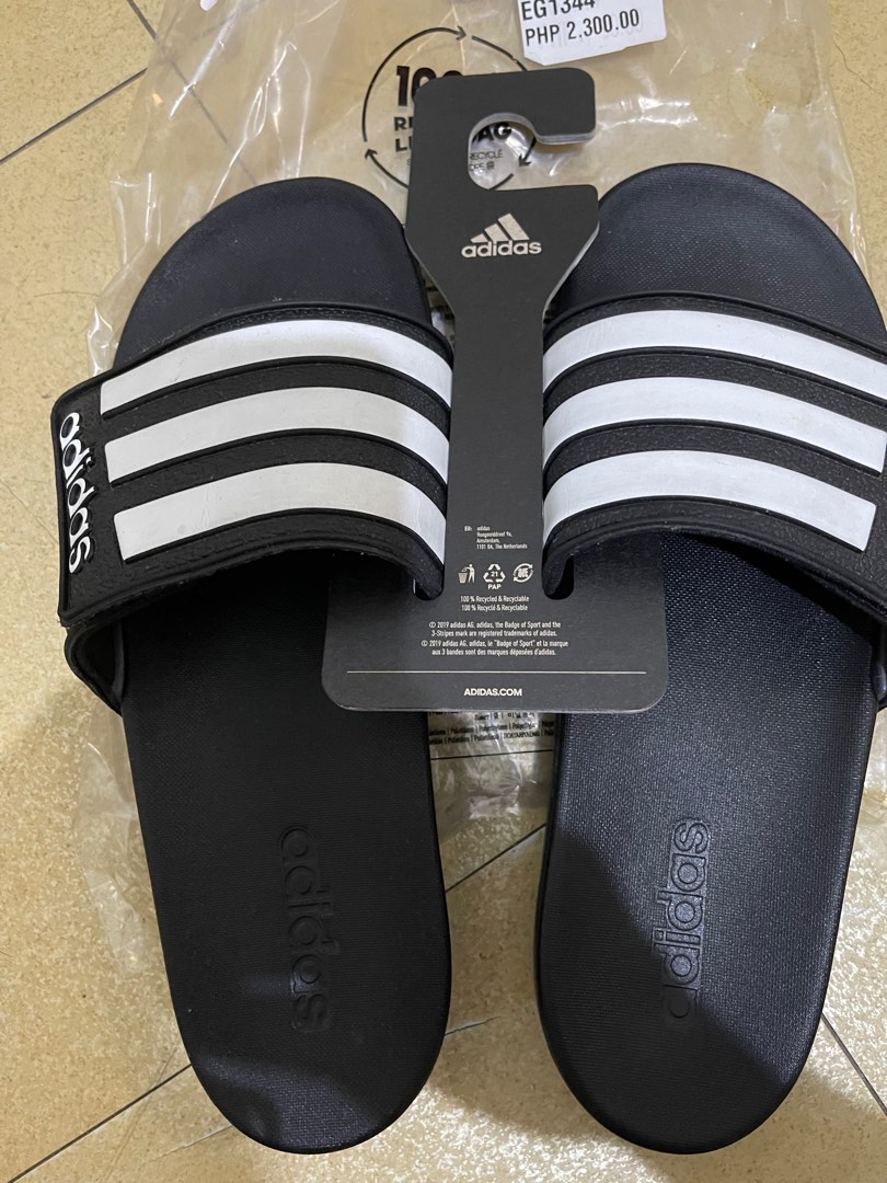 Addias Adilette Comfort Slide, Men's Fashion, Footwear, Slippers ...