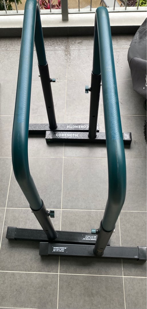 Adjustable dip bars, Sports Equipment, Exercise & Fitness, Cardio ...