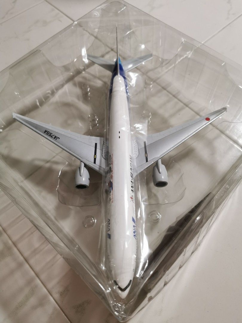 1/200 ANAxGUNDAM SKY PROJECT Boeing 777-300 ANA GUNDAM JET Scale model ...