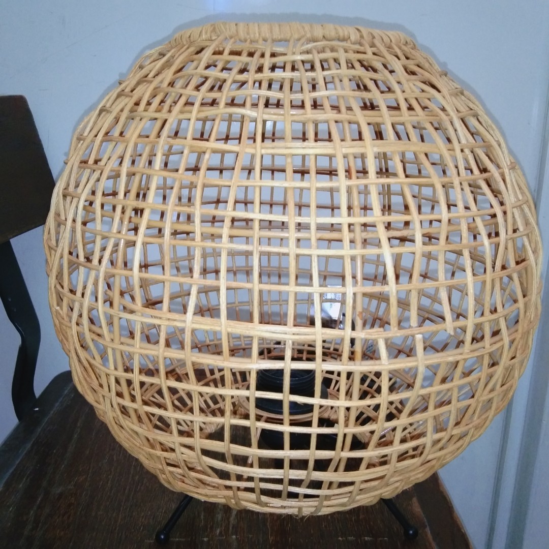 Anko Round Rattan Table Lamp 220V, TV & Home Appliances, Other Home ...