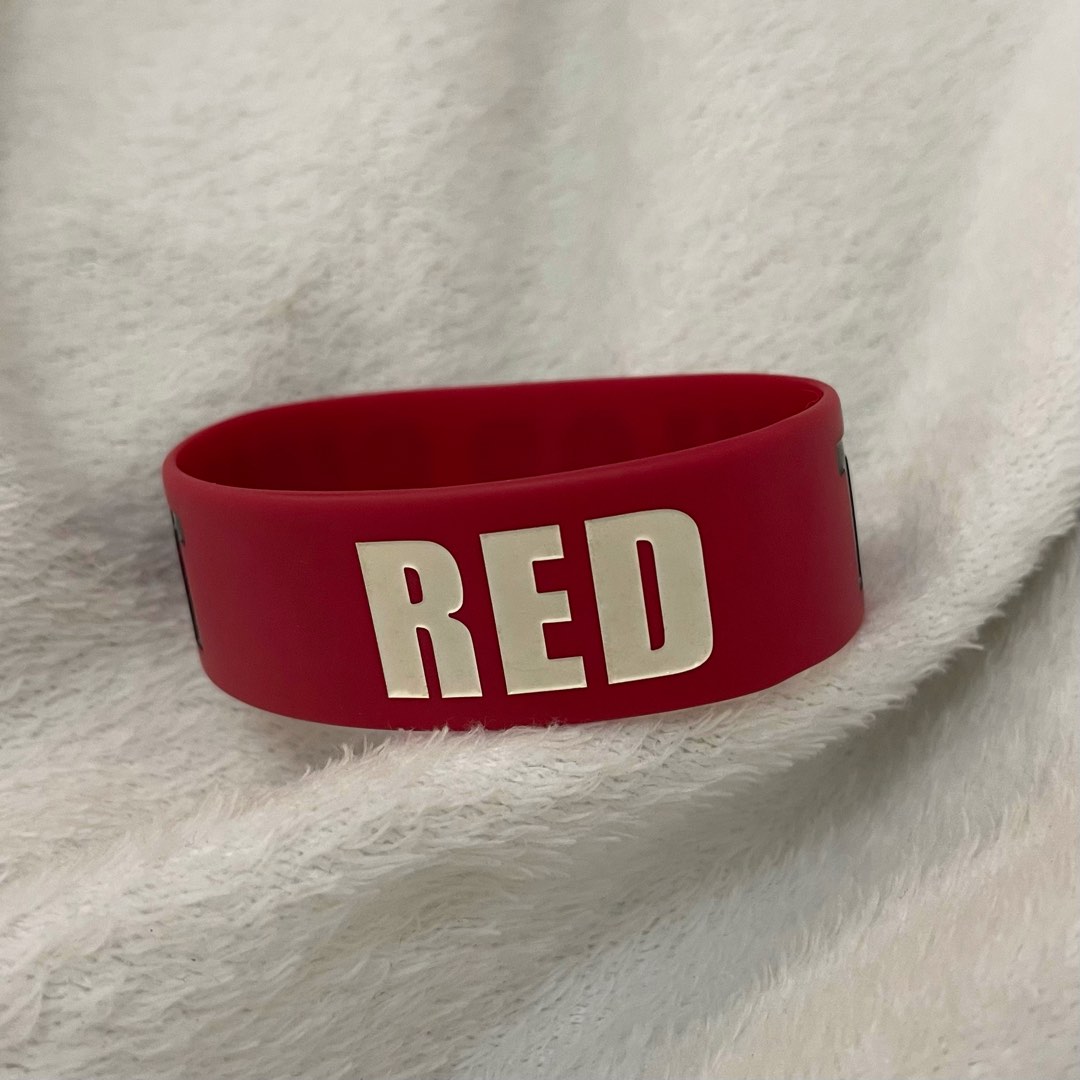 Taylor Swift Authentic Red Baller Bracelet, Women's Fashion, Jewelry ...