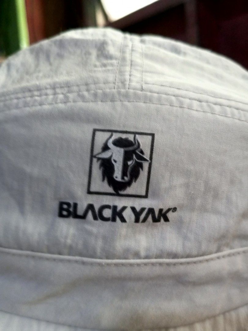 Black Yak bush Hat (White), Men's Fashion, Watches & Accessories, Caps ...
