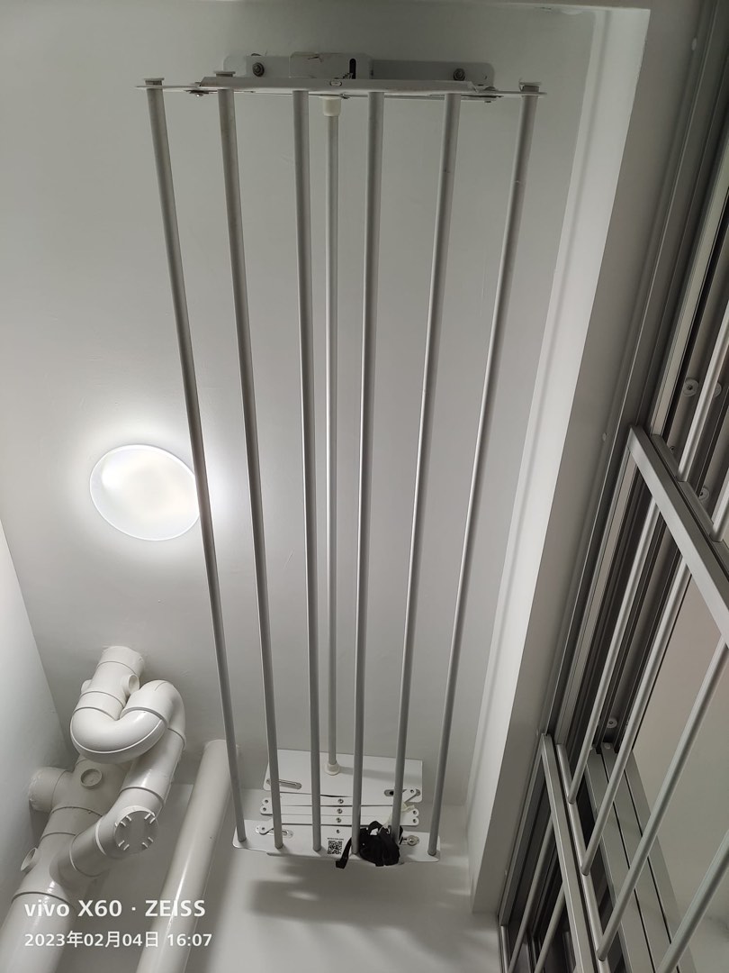 BTO Laundry Rack, Furniture & Home Living, Bathroom & Kitchen Fixtures ...