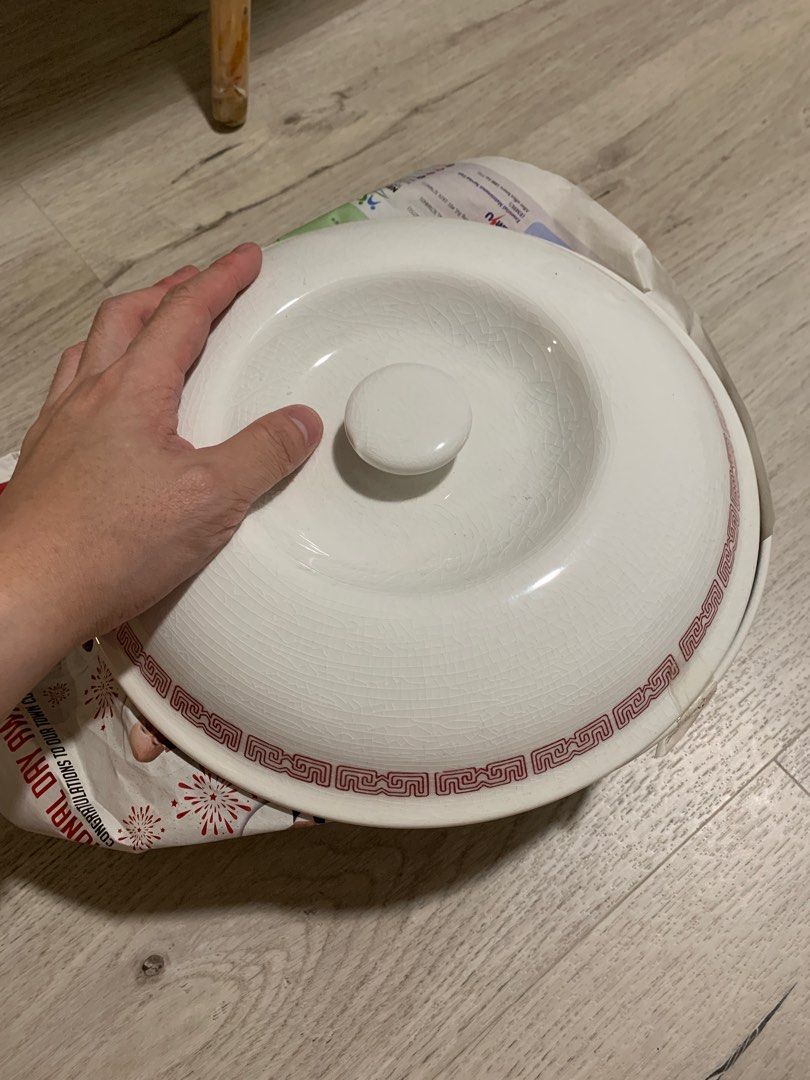 Soup Ceramic pot Double Phoenix Nikko brand, Furniture & Home Living ...