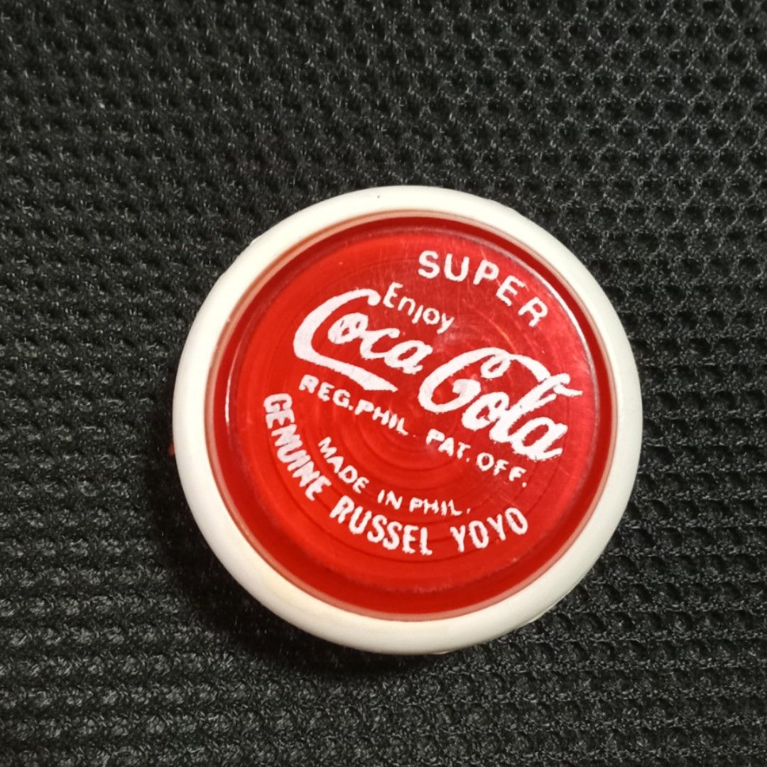 COCA-COLA GENUINE RUSSEL YOYO COKE 1990'S, Hobbies & Toys, Memorabilia ...
