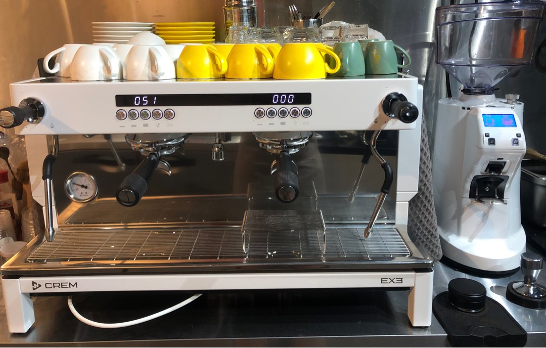 Coffee Machine (CREM EX3) & Nuova Simonelli MDXS on Demand Grinder ...