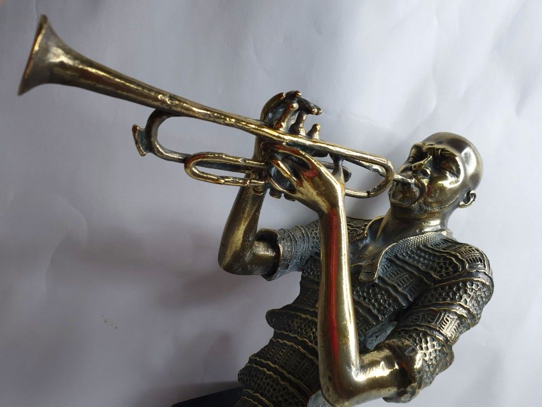 Collectible Ed Dwight bronze brass copper trumpet player sculpture ...