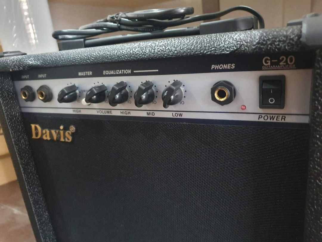 Davis G-20 Guitar Amplifier 20watts, Hobbies & Toys, Music & Media ...