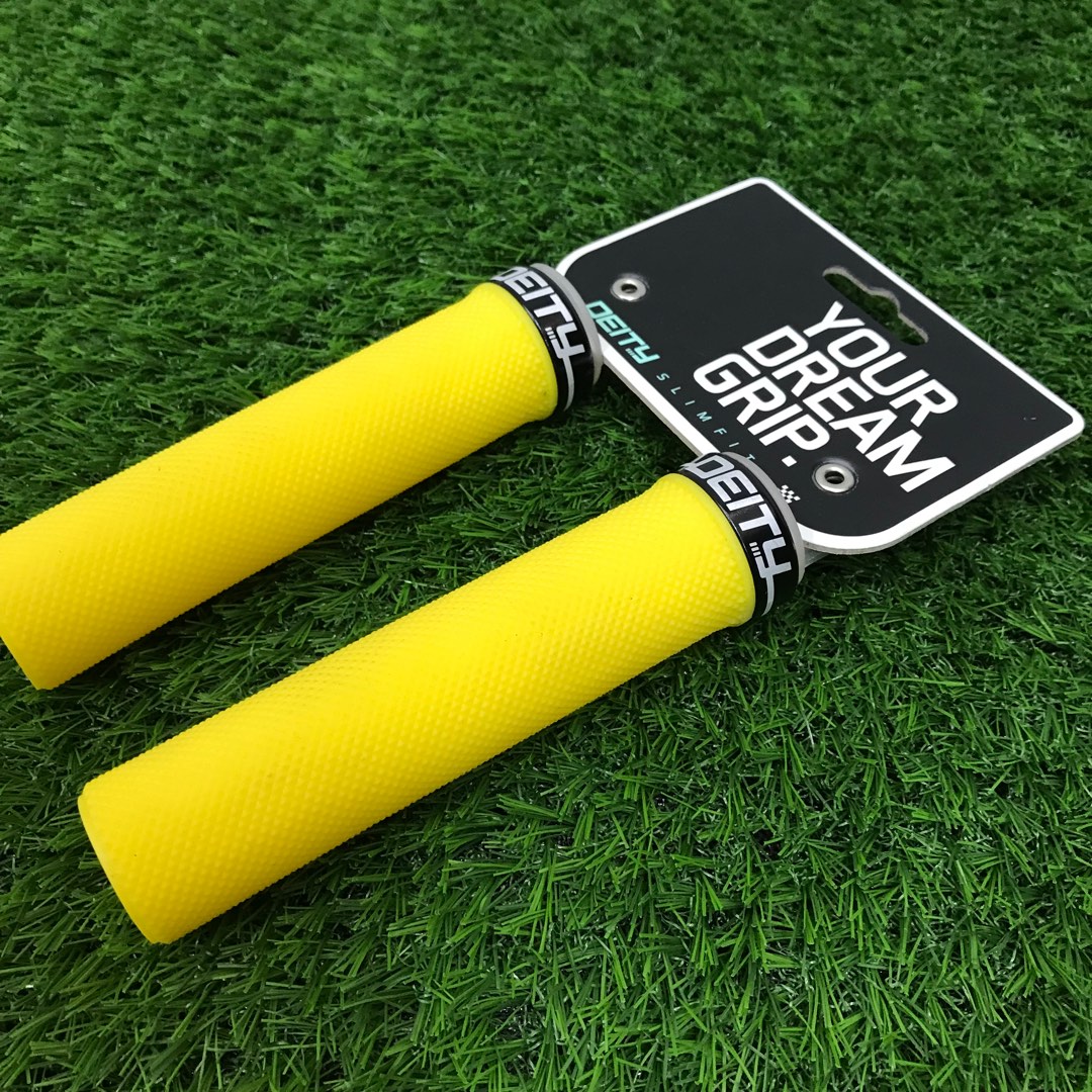 Deity Slimfit Yellow Handle grip, Sports Equipment, Bicycles & Parts ...