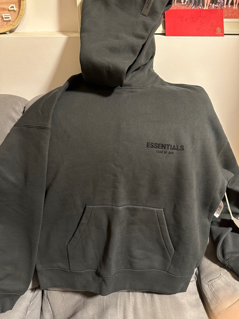 Essentials fog hoodie, Men's Fashion, Tops & Sets, Hoodies on Carousell