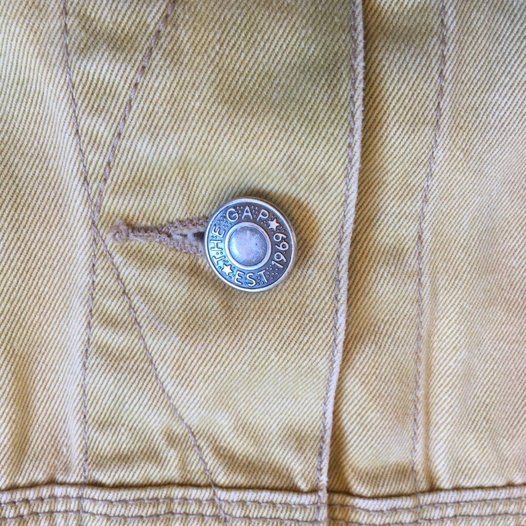 Faded Gap Denim jacket Cropped & Boxy fit, Men's Fashion, Coats ...