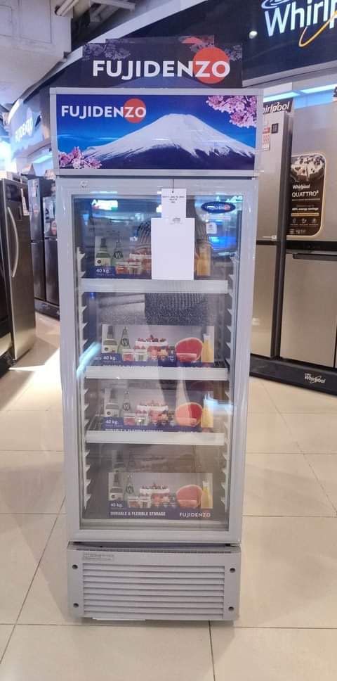 FUJIDENZO SHOWCASE CHILLER, TV & Home Appliances, Kitchen Appliances ...