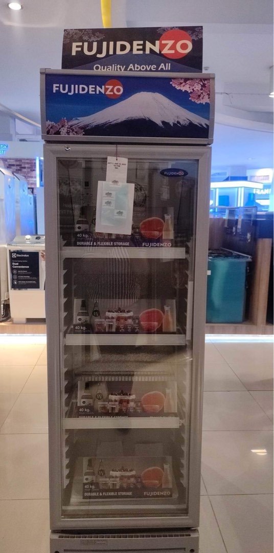 FUJIDENZO SHOWCASE CHILLER, TV & Home Appliances, Kitchen Appliances ...