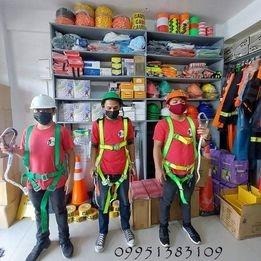 Full Body HArness, Commercial & Industrial, Industrial Equipment on ...