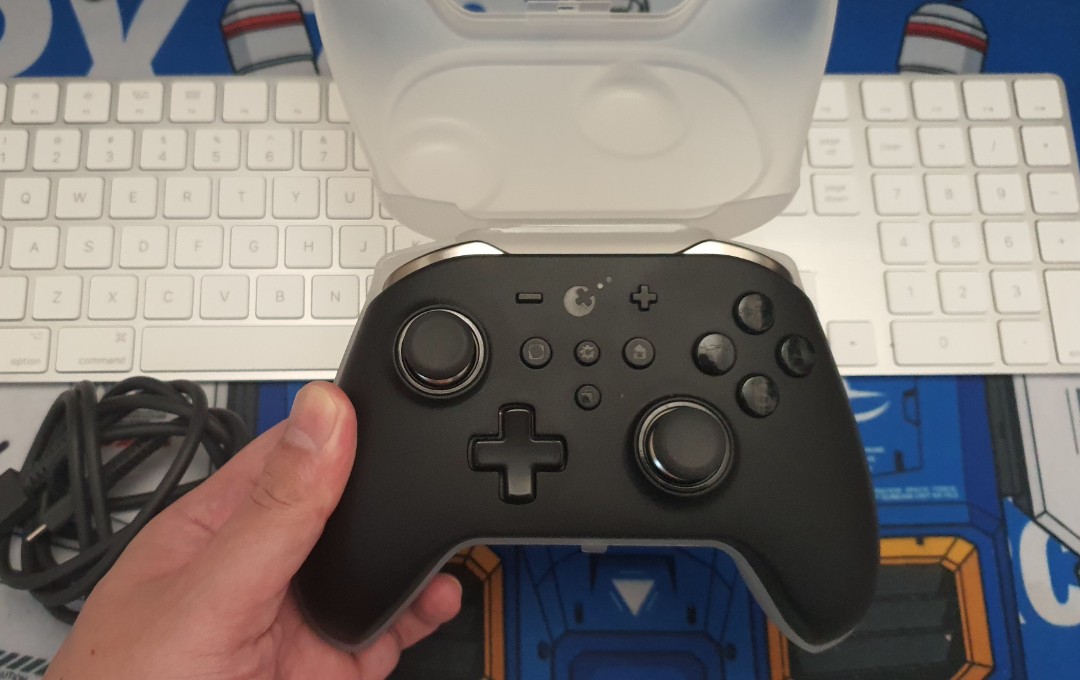 GuliKit KingKong 2 NS09 Pro Controller for SALE or TRADE, Video Gaming ...