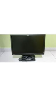 HP LE1851w Monitor, Computers & Tech, Desktops on Carousell